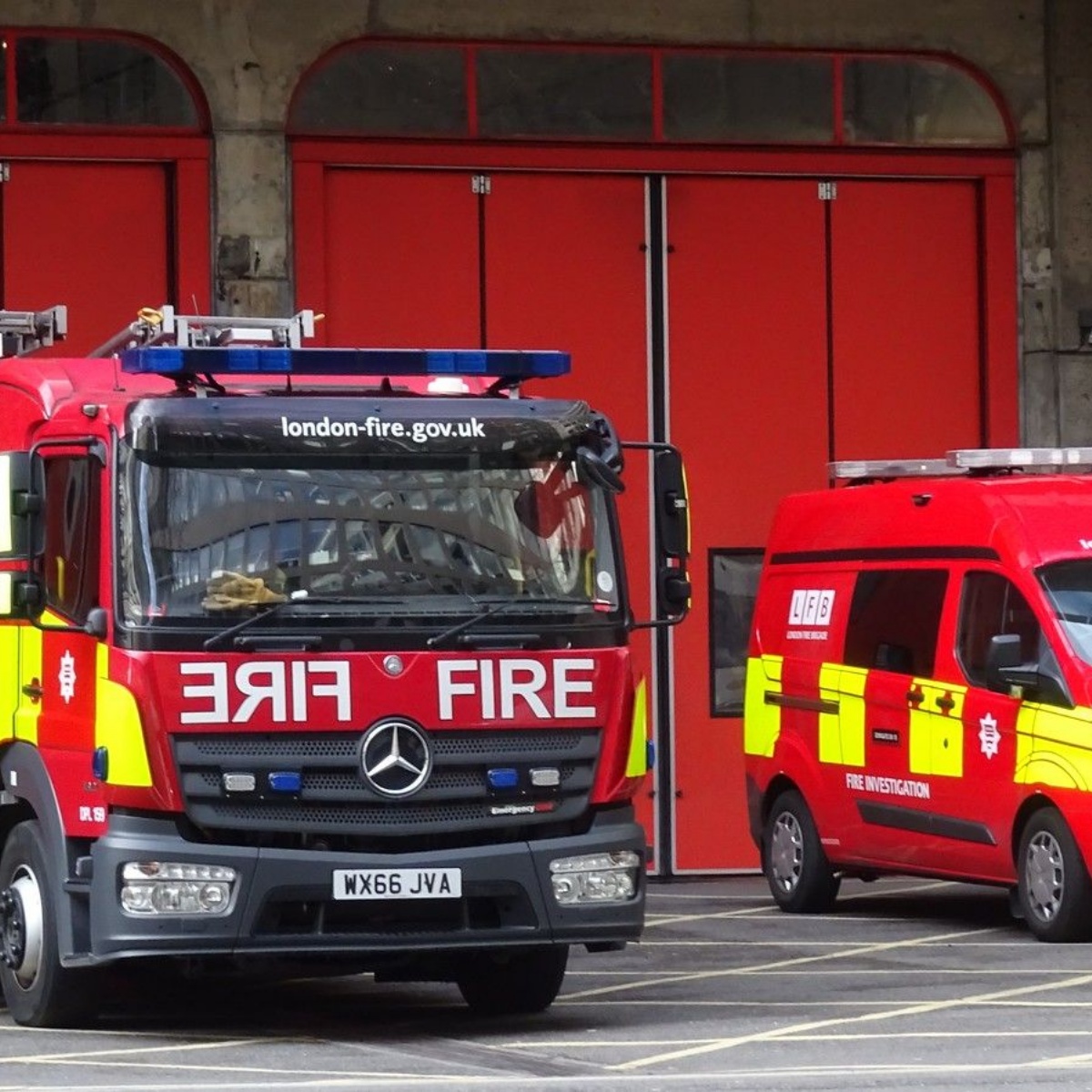 Pavilion Study Centre - FIRE BRIGADE COMES TO THE PAVILION!